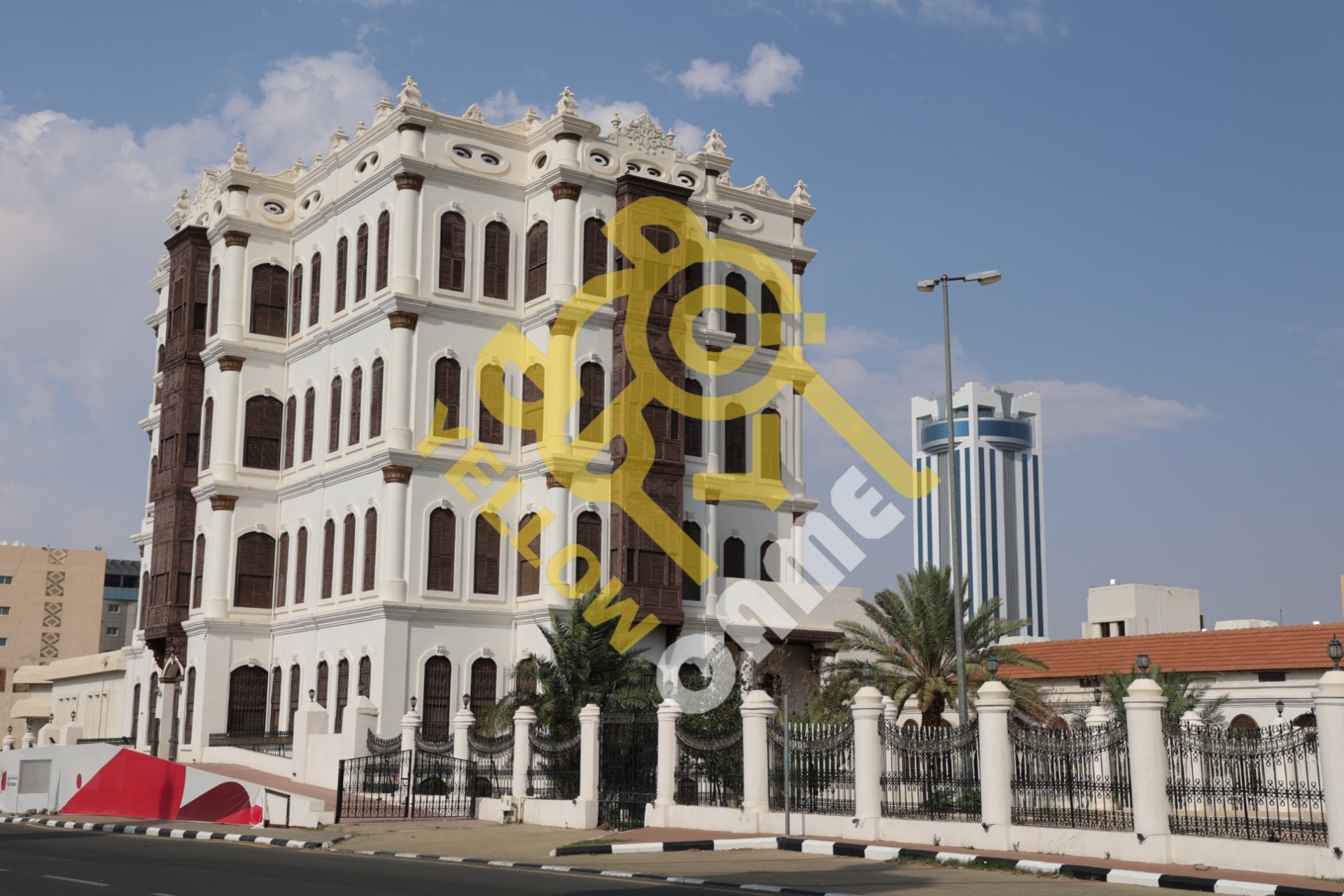 Yellow Camel | Locations